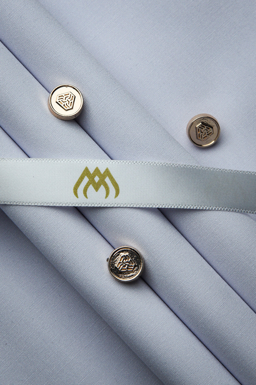 Unstitched – Mustafa Admani